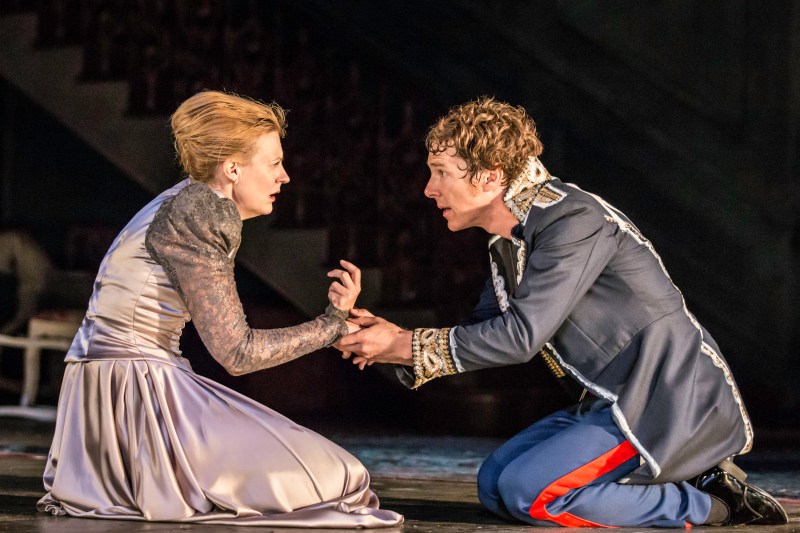 Hamlet – Theatre Things